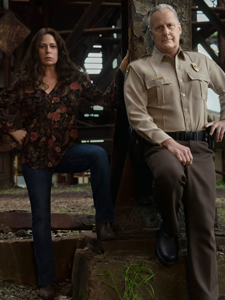 Felices retornos - American Rust - T1 Ep 2 | SincroGuia TV