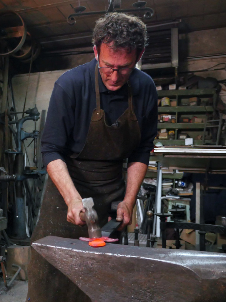 Episodio 18 - T1 Ep 18 | SincroGuia TV