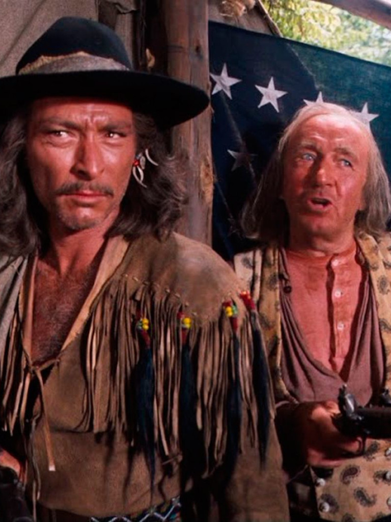 El forastero iba armado | SincroGuia TV