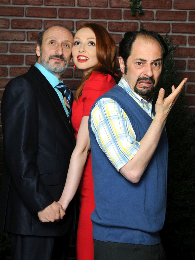 Un lanzamiento, un resbalón y la abuela del vampiricántropo - T6 Ep 13 ...