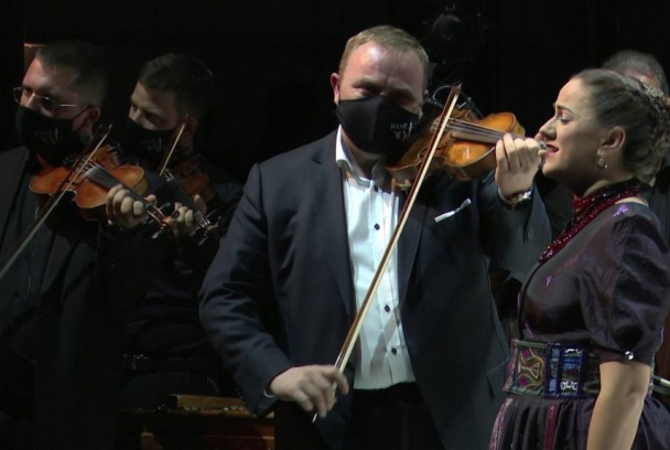 Liszt Mosaics: Dance Concert | SincroGuia TV