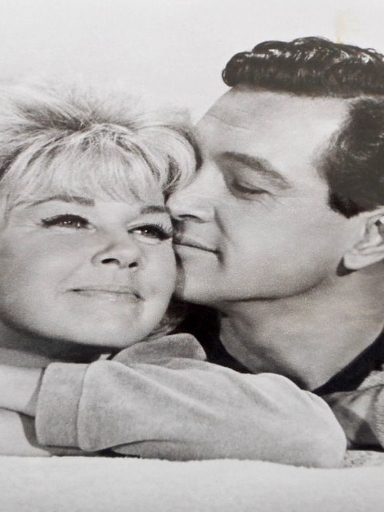 No me mandes flores | SincroGuia TV