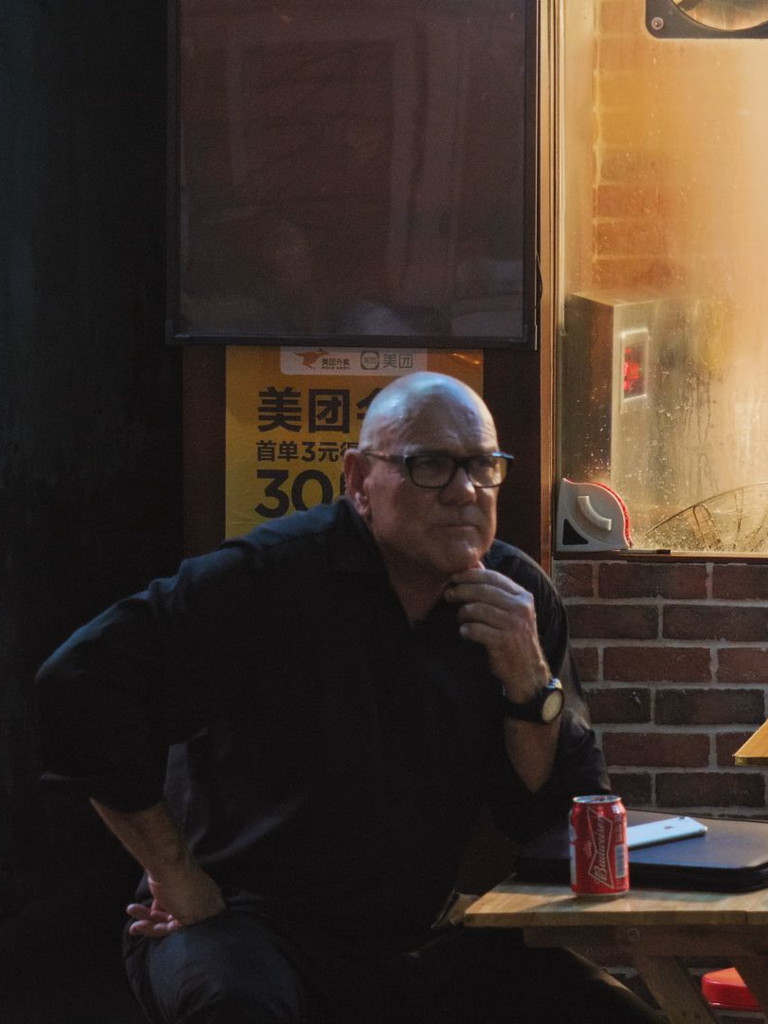 David Lomas: Detective de familias (Programa de TV) | SincroGuia TV